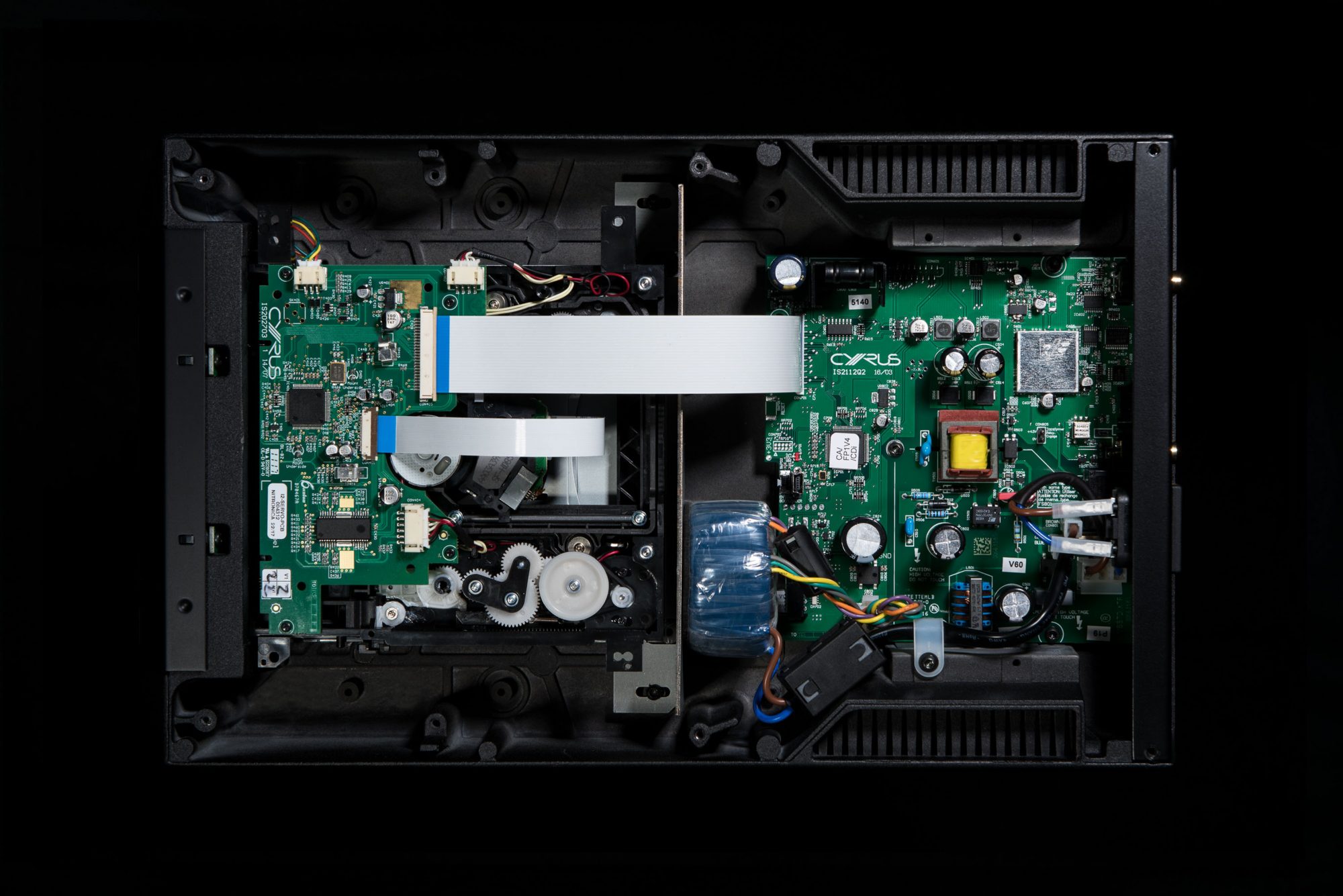 英國 CYRUS｜CD Xt Signature - Jadex